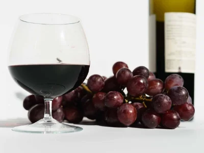 What to Pair With Malbec: PERFECT Meals & Snack Ideas