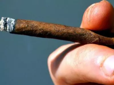What Are Cigarillos? - How They Differ From Cigars