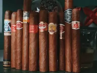 Different Types of Cigars - 5 POPULAR Cigars