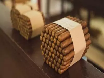 What Is Cheroot? Definition & Details